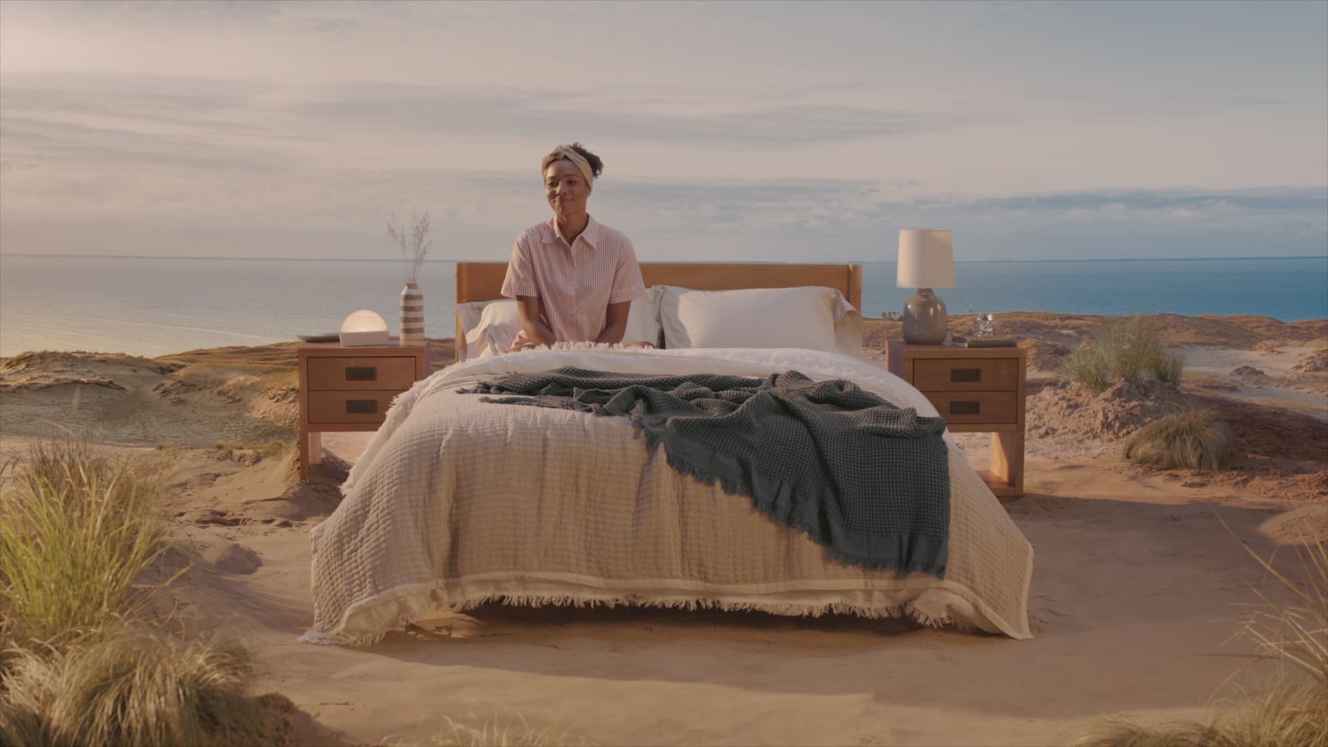 Hatch Restore 2 - Smart Sound Machine Alarm Clock | Hatch